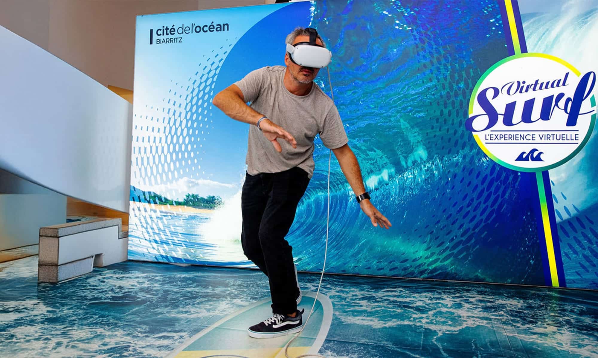 Virtual Surf, l’expérience virtuelle | Cité de l'Océan